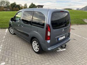 Zils Citroen Berlingo 2012 Kauņa, ar dzinēja tilpumu 1.56 L un nobraukumu 394 tūkst. km par 2600 €, foto 8 vietnē AUTOMOTO.COM.LV