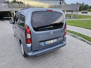 Zils Citroen Berlingo 2012 Viļņa, ar dzinēja tilpumu 1.56 L un nobraukumu 320 tūkst. km par 2090 €, foto 9 vietnē AUTOMOTO.COM.LV