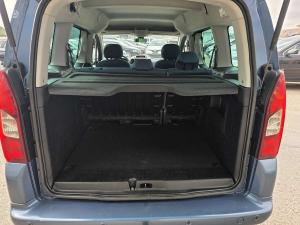 Zils Citroen Berlingo 2017 Marijampole, ar dzinēja tilpumu 1.56 L un nobraukumu 189 tūkst. km par 4990 €, foto 22 vietnē AUTOMOTO.COM.LV