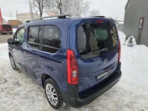 Blue Citroen Berlingo 2018 in Siauliai, with an engine capacity of 1.20 L and mileage of 200 thousand km for 8950 €, photo 5 on AUTOMOTO.COM.LV