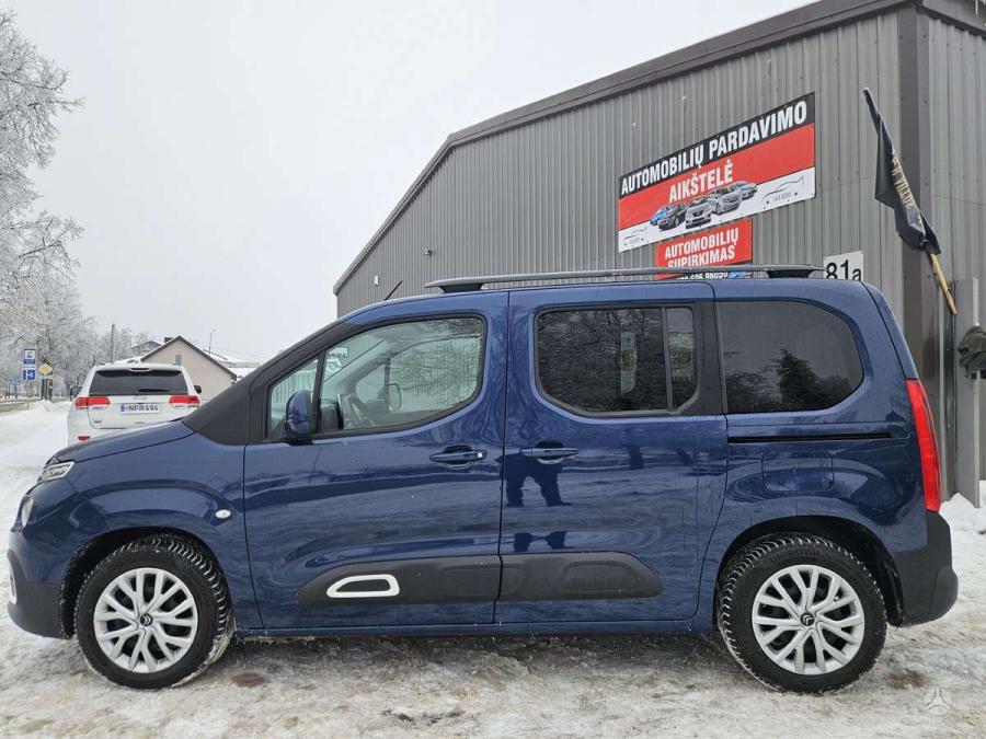 Blue Citroen Berlingo 2018 in Siauliai, with an engine capacity of 1.20 L and mileage of 200 thousand km for 8950 €, photo 6 on AUTOMOTO.COM.LV