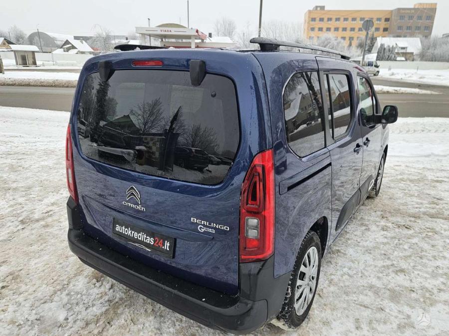 Blue Citroen Berlingo 2018 in Siauliai, with an engine capacity of 1.20 L and mileage of 200 thousand km for 8950 €, photo 8 on AUTOMOTO.COM.LV