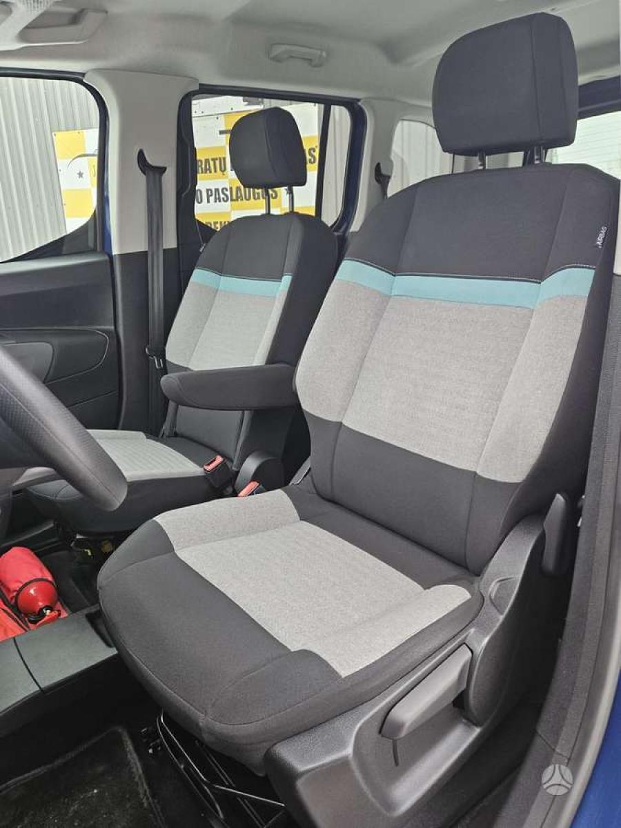 Blue Citroen Berlingo 2018 in Siauliai, with an engine capacity of 1.20 L and mileage of 200 thousand km for 8950 €, photo 14 on AUTOMOTO.COM.LV
