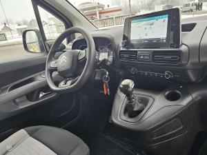 Blue Citroen Berlingo 2018 in Siauliai, with an engine capacity of 1.20 L and mileage of 200 thousand km for 8950 €, photo 16 on AUTOMOTO.COM.LV