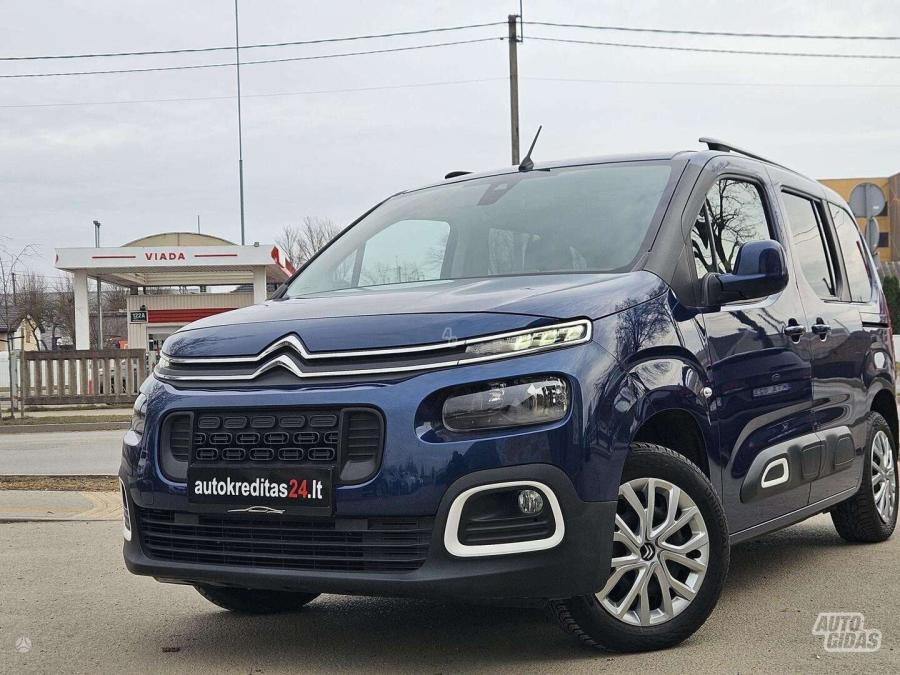 Zils Citroen Berlingo 2018 Šauļi, ar dzinēja tilpumu 1.20 L un nobraukumu 200 tūkst. km par 8450 €, foto 3 vietnē AUTOMOTO.COM.LV