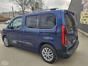 Zils Citroen Berlingo 2018 Šauļi, ar dzinēja tilpumu 1.20 L un nobraukumu 200 tūkst. km par 8450 €, foto 5 vietnē AUTOMOTO.COM.LV