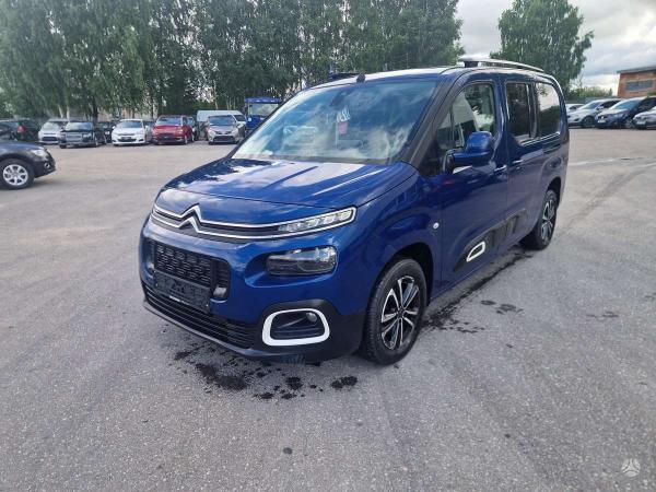 Zils Citroen Berlingo 2019 Ukmergė, ar dzinēja tilpumu 1.50 L un nobraukumu 220 tūkst. km par 8950 €, foto 1 vietnē AUTOMOTO.COM.LV