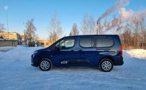 Blue Citroen Berlingo 2020 in Siauliai, with an engine capacity of 1.50 L and mileage of 225 thousand km for 7350 €, photo 2 on AUTOMOTO.COM.LV