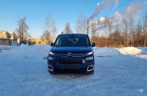 Blue Citroen Berlingo 2020 in Siauliai, with an engine capacity of 1.50 L and mileage of 225 thousand km for 7350 €, photo 5 on AUTOMOTO.COM.LV