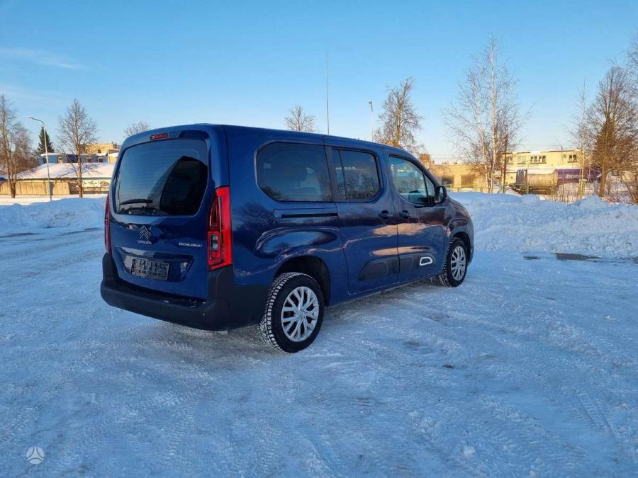 Blue Citroen Berlingo 2020 in Siauliai, with an engine capacity of 1.50 L and mileage of 225 thousand km for 7350 €, photo 6 on AUTOMOTO.COM.LV