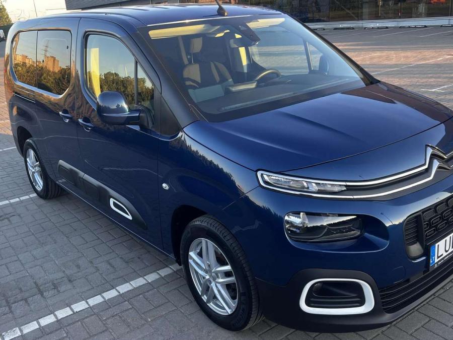 Zils Citroen Berlingo 2021 Kauņa, ar dzinēja tilpumu 1.50 L un nobraukumu 64 tūkst. km par 15500 €, foto 1 vietnē AUTOMOTO.COM.LV