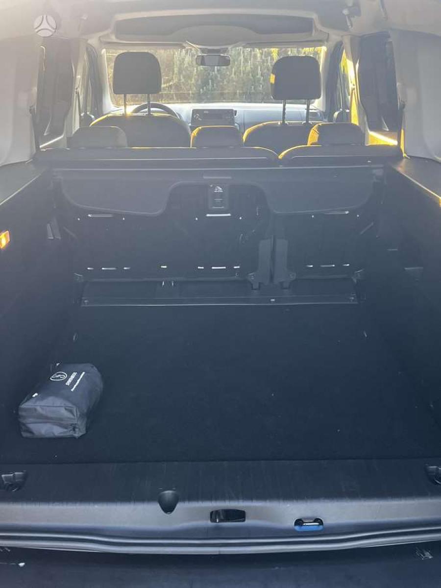 Zils Citroen Berlingo 2021 Kauņa, ar dzinēja tilpumu 1.50 L un nobraukumu 64 tūkst. km par 15500 €, foto 5 vietnē AUTOMOTO.COM.LV