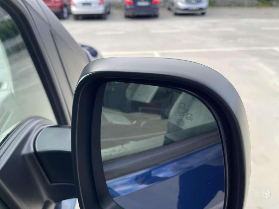 Zils Citroen Berlingo 2021 Klaipėda, ar dzinēja tilpumu 1.20 L un nobraukumu 47 tūkst. km par 9800 €, foto 11 vietnē AUTOMOTO.COM.LV