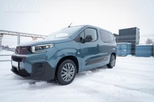 Zils Citroen Berlingo 2024 Kauņa, ar dzinēja tilpumu 1.20 L un nobraukumu 30 tūkst. km par 18997 €, foto 8 vietnē AUTOMOTO.COM.LV