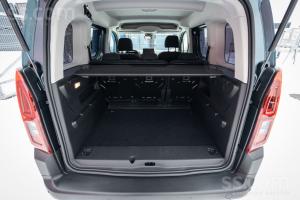 Zils Citroen Berlingo 2024 Kauņa, ar dzinēja tilpumu 1.20 L un nobraukumu 30 tūkst. km par 18997 €, foto 22 vietnē AUTOMOTO.COM.LV