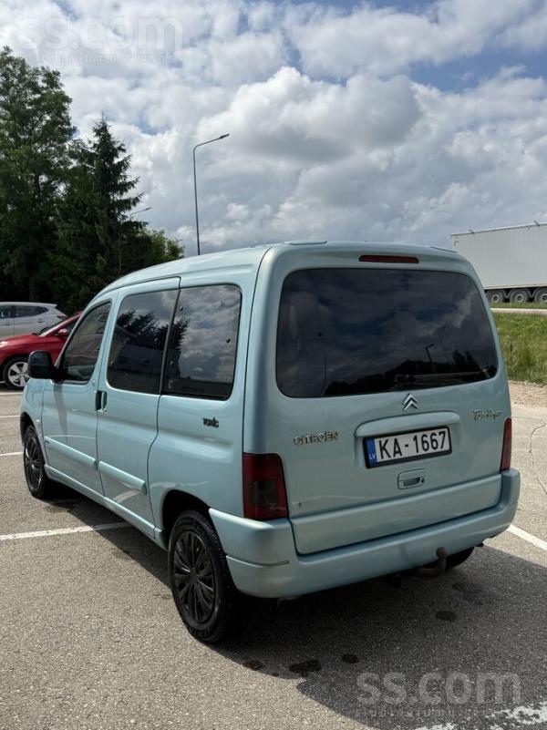 Blue Citroen Berlingo 2003 in Kuldiga, with an engine capacity of 1.60 L and mileage of 265 thousand km for 1500 €, photo 4 on AUTOMOTO.COM.LV