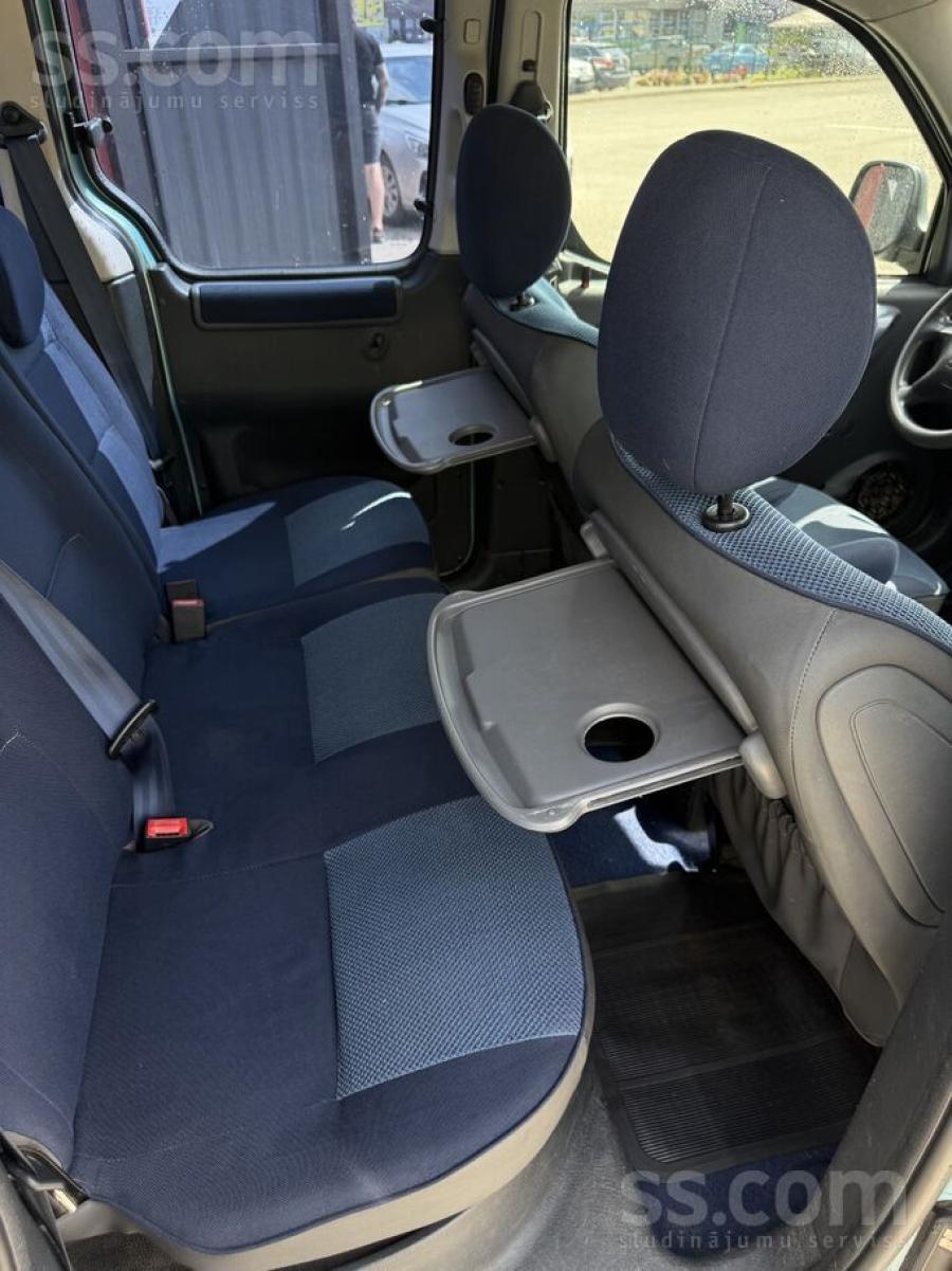 Blue Citroen Berlingo 2003 in Kuldiga, with an engine capacity of 1.60 L and mileage of 265 thousand km for 1500 €, photo 9 on AUTOMOTO.COM.LV
