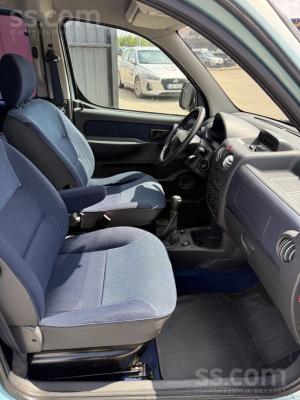 Blue Citroen Berlingo 2003 in Kuldiga, with an engine capacity of 1.60 L and mileage of 265 thousand km for 1500 €, photo 11 on AUTOMOTO.COM.LV
