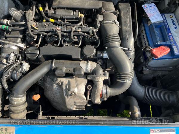 Blue Citroen Berlingo 2008 in Viljandi, with an engine capacity of 1.60 L and mileage of 233 thousand km for 1990 €, photo 8 on AUTOMOTO.COM.LV