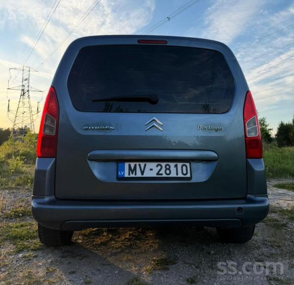 Zils Citroen Berlingo 2009 Rīga, ar dzinēja tilpumu 1.60 L un nobraukumu 350 tūkst. km par 2400 €, foto 4 vietnē AUTOMOTO.COM.LV