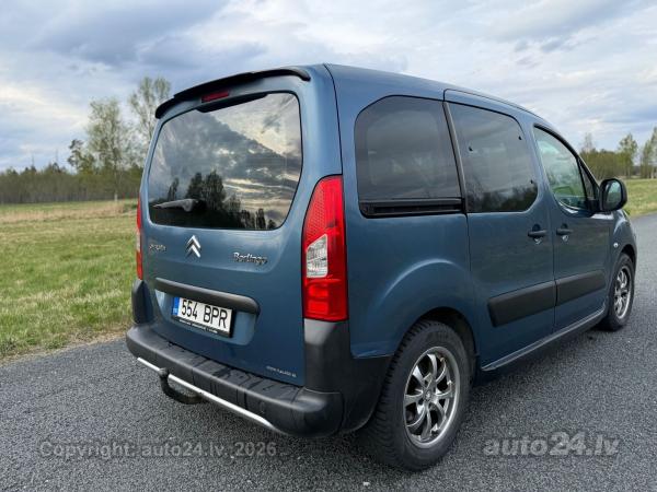 Zils Citroen Berlingo 2010 Kehra, ar dzinēja tilpumu 1.60 L un nobraukumu 340 tūkst. km par 2850 €, foto 5 vietnē AUTOMOTO.COM.LV
