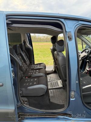 Zils Citroen Berlingo 2010 Kehra, ar dzinēja tilpumu 1.60 L un nobraukumu 340 tūkst. km par 2850 €, foto 15 vietnē AUTOMOTO.COM.LV