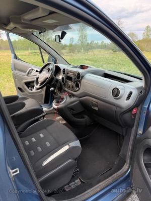 Zils Citroen Berlingo 2010 Kehra, ar dzinēja tilpumu 1.60 L un nobraukumu 340 tūkst. km par 2850 €, foto 16 vietnē AUTOMOTO.COM.LV