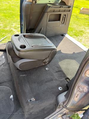 Zils Citroen Berlingo 2010 Kehra, ar dzinēja tilpumu 1.60 L un nobraukumu 340 tūkst. km par 2850 €, foto 19 vietnē AUTOMOTO.COM.LV
