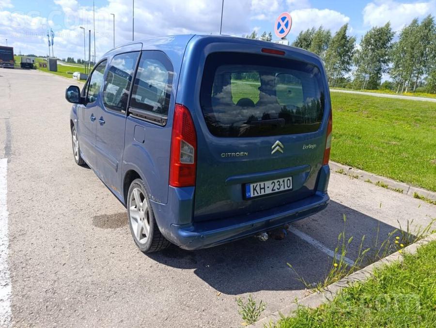 Zils Citroen Berlingo 2010 Jelgava, ar dzinēja tilpumu 1.60 L un nobraukumu 364 tūkst. km par 1400 €, foto 3 vietnē AUTOMOTO.COM.LV