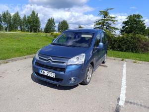 Zils Citroen Berlingo 2010 Jelgava, ar dzinēja tilpumu 1.60 L un nobraukumu 364 tūkst. km par 1400 €, foto 4 vietnē AUTOMOTO.COM.LV