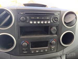 Zils Citroen Berlingo 2010 Jelgava, ar dzinēja tilpumu 1.60 L un nobraukumu 364 tūkst. km par 1400 €, foto 6 vietnē AUTOMOTO.COM.LV