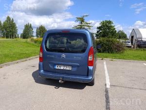 Zils Citroen Berlingo 2010 Jelgava, ar dzinēja tilpumu 1.60 L un nobraukumu 364 tūkst. km par 1400 €, foto 9 vietnē AUTOMOTO.COM.LV