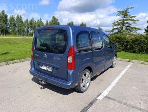 Zils Citroen Berlingo 2010 Jelgava, ar dzinēja tilpumu 1.60 L un nobraukumu 364 tūkst. km par 1400 €, foto 10 vietnē AUTOMOTO.COM.LV