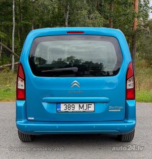 Zils Citroen Berlingo 2013 Tallina, ar dzinēja tilpumu 1.60 L un nobraukumu 167 tūkst. km par 5300 €, foto 10 vietnē AUTOMOTO.COM.LV