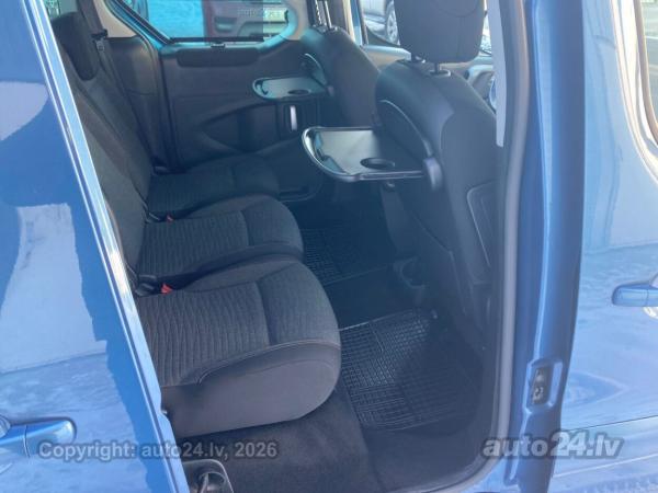 Zils Citroen Berlingo 2016 Tallina, ar dzinēja tilpumu 1.20 L un nobraukumu 187 tūkst. km par 6999 €, foto 10 vietnē AUTOMOTO.COM.LV