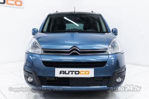 Zils Citroen Berlingo 2016 Tallina, ar dzinēja tilpumu 1.60 L un nobraukumu 193 tūkst. km par 7999 €, foto 3 vietnē AUTOMOTO.COM.LV