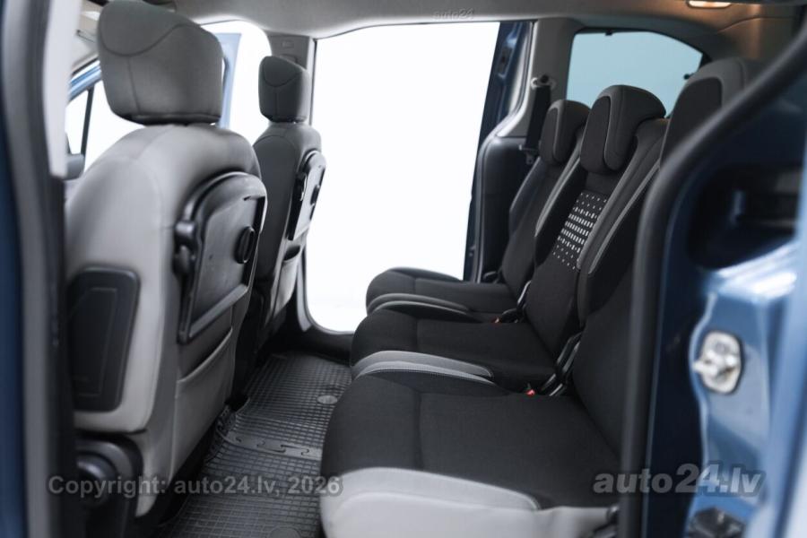 Zils Citroen Berlingo 2016 Tallina, ar dzinēja tilpumu 1.60 L un nobraukumu 193 tūkst. km par 7999 €, foto 17 vietnē AUTOMOTO.COM.LV