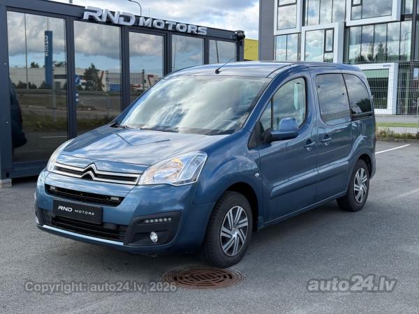 Blue Citroen Berlingo 2016 in Tallinn, with an engine capacity of 1.60 L and mileage of 135 thousand km for 5990 €, photo 1 on AUTOMOTO.COM.LV