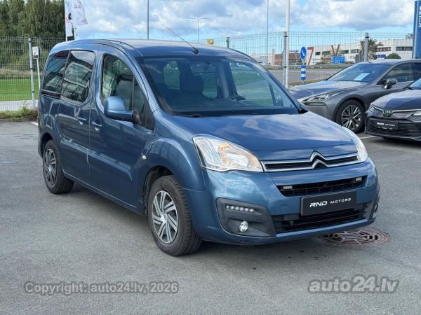 Blue Citroen Berlingo 2016 in Tallinn, with an engine capacity of 1.60 L and mileage of 135 thousand km for 5990 €, photo 4 on AUTOMOTO.COM.LV