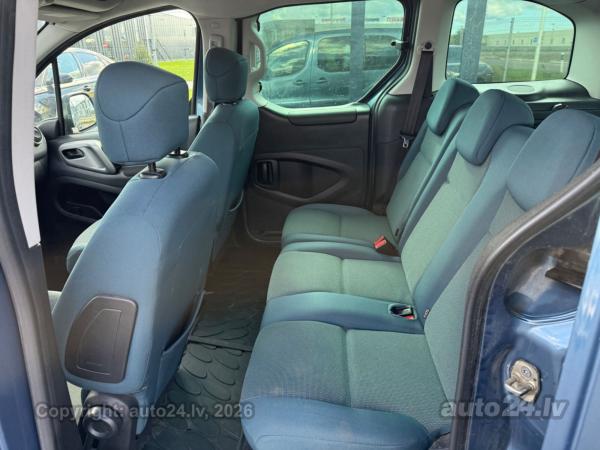 Blue Citroen Berlingo 2016 in Tallinn, with an engine capacity of 1.60 L and mileage of 135 thousand km for 5990 €, photo 9 on AUTOMOTO.COM.LV
