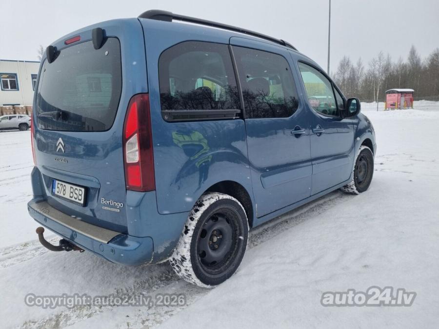 Zils Citroen Berlingo 2017 Tallina, ar dzinēja tilpumu 1.60 L un nobraukumu 176 tūkst. km par 6500 €, foto 2 vietnē AUTOMOTO.COM.LV