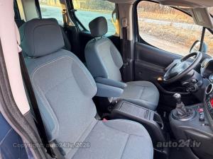 Blue Citroen Berlingo 2018 in Tallinn, with an engine capacity of 1.60 L and mileage of 117 thousand km for 7800 €, photo 7 on AUTOMOTO.COM.LV