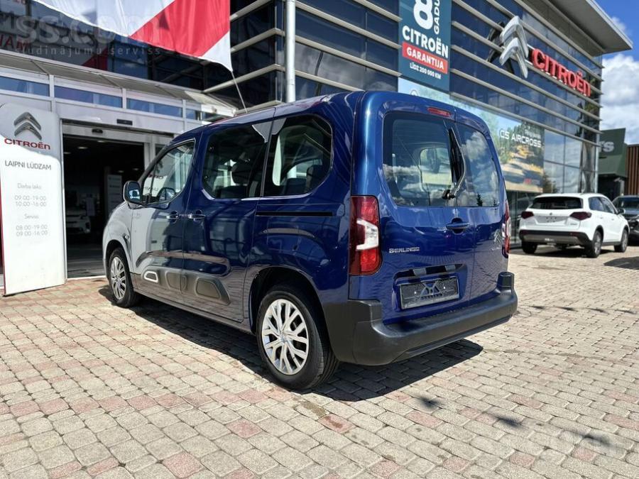 Blue Citroen Berlingo 2019 in Riga, with an engine capacity of 1.50 L and mileage of 137 thousand km for 9600 €, photo 7 on AUTOMOTO.COM.LV