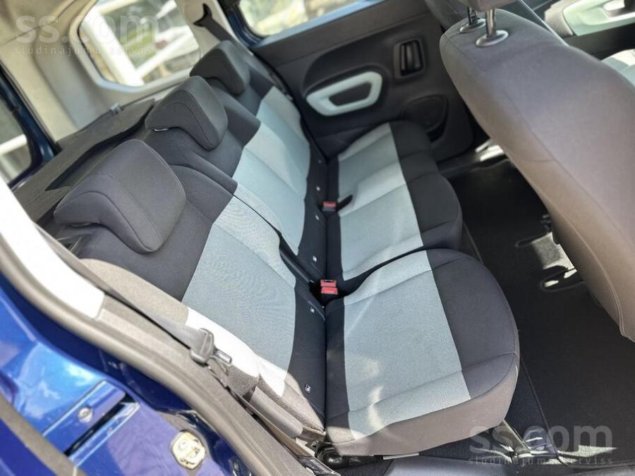 Blue Citroen Berlingo 2019 in Riga, with an engine capacity of 1.50 L and mileage of 137 thousand km for 9600 €, photo 11 on AUTOMOTO.COM.LV