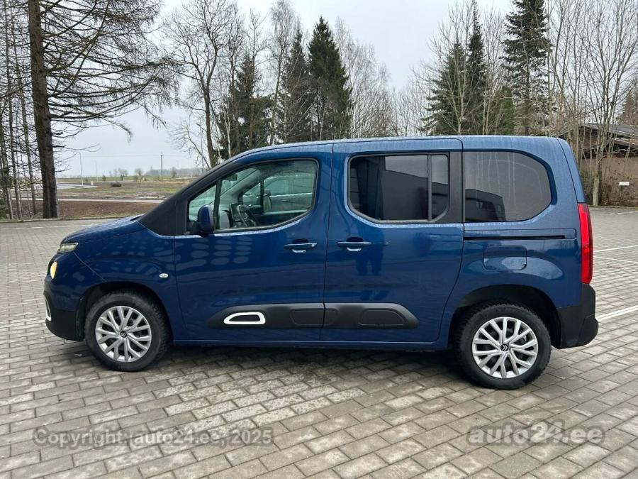 Blue Citroen Berlingo 2020 in Tartu, with an engine capacity of 1.50 L and mileage of 236 thousand km for 9990 €, photo 6 on AUTOMOTO.COM.LV