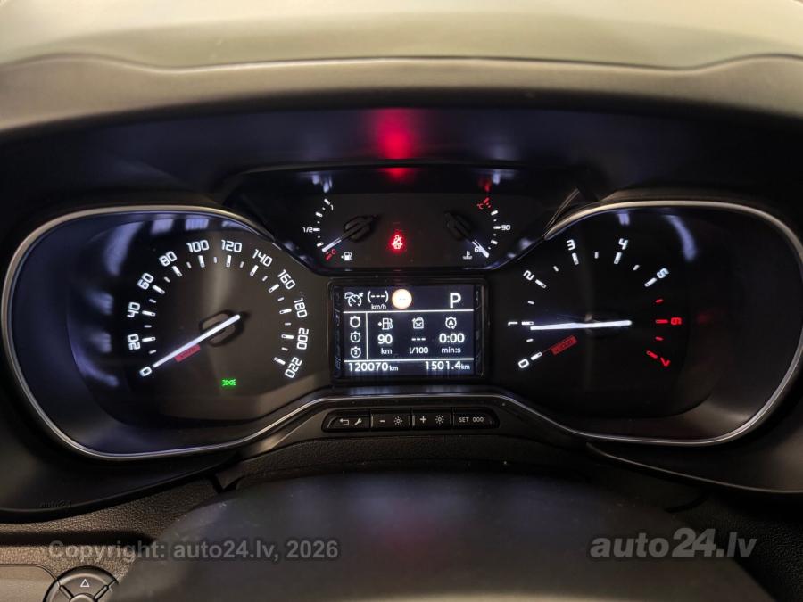 Zils Citroen Berlingo 2020 Tallina, ar dzinēja tilpumu 1.20 L un nobraukumu 120 tūkst. km par 14900 €, foto 17 vietnē AUTOMOTO.COM.LV