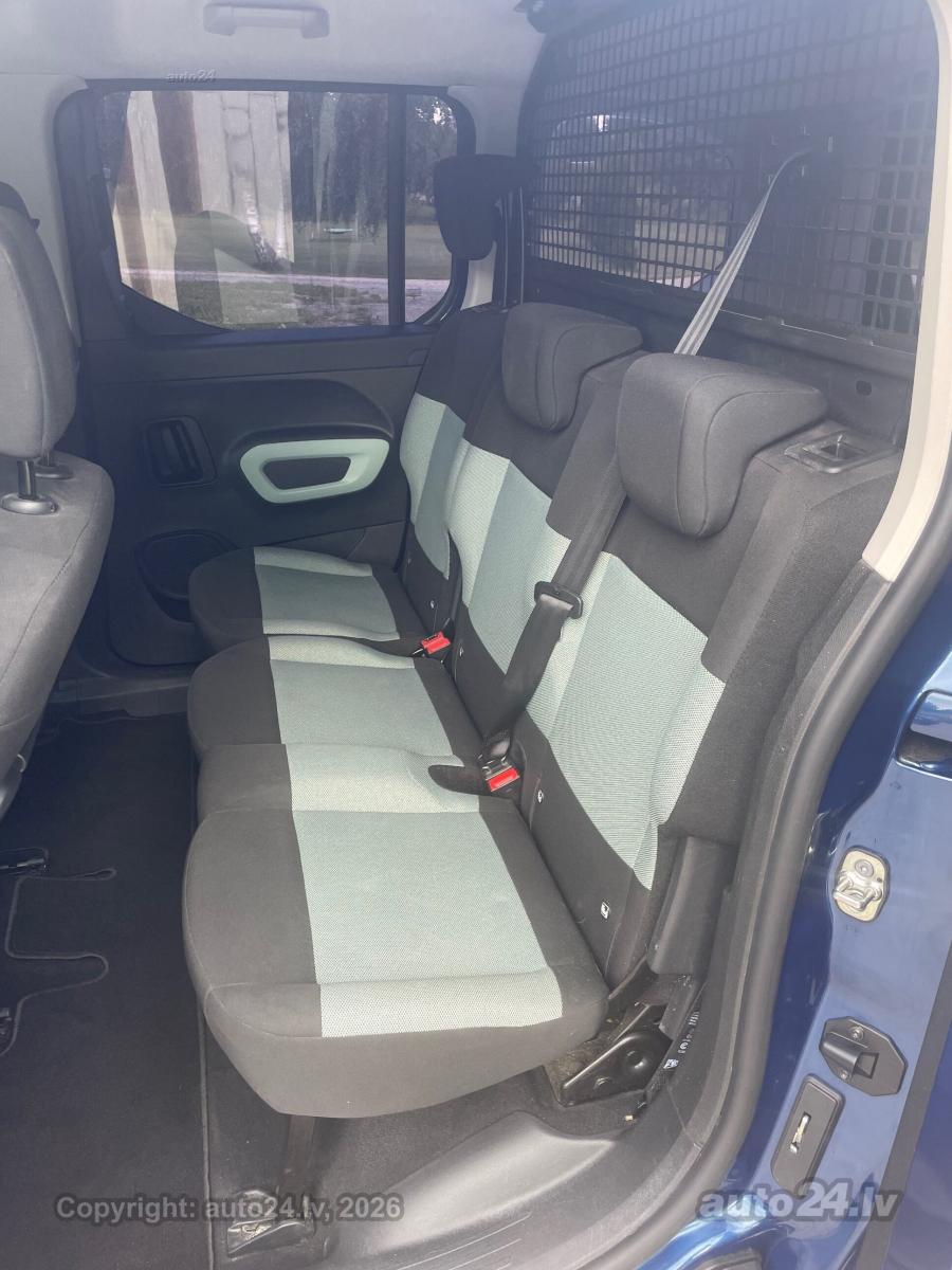 Zils Citroen Berlingo 2022 Tartu, ar dzinēja tilpumu 1.50 L un nobraukumu 100 tūkst. km par 16000 €, foto 6 vietnē AUTOMOTO.COM.LV