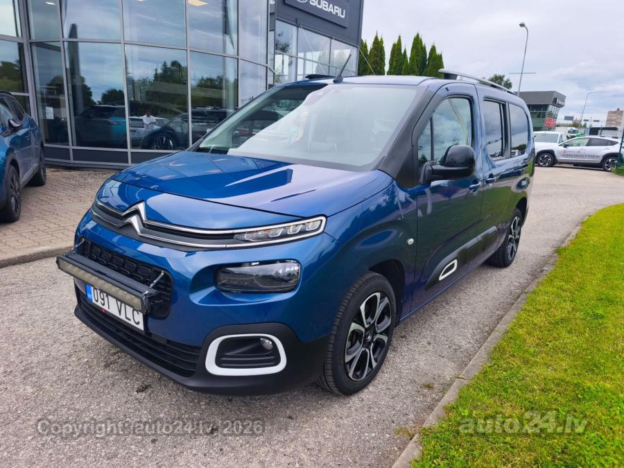 Zils Citroen Berlingo 2022 Pērnava, ar dzinēja tilpumu 1.50 L un nobraukumu 128 tūkst. km par 16900 €, foto 4 vietnē AUTOMOTO.COM.LV