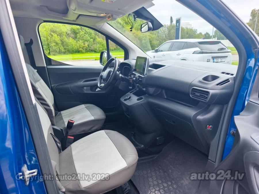 Zils Citroen Berlingo 2022 Pērnava, ar dzinēja tilpumu 1.50 L un nobraukumu 128 tūkst. km par 16900 €, foto 8 vietnē AUTOMOTO.COM.LV