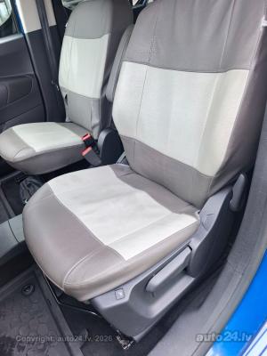 Zils Citroen Berlingo 2022 Pērnava, ar dzinēja tilpumu 1.50 L un nobraukumu 128 tūkst. km par 16900 €, foto 17 vietnē AUTOMOTO.COM.LV
